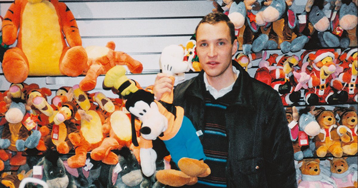 Color, ciencia ficción y fantasía en el libro del artista André Butzer