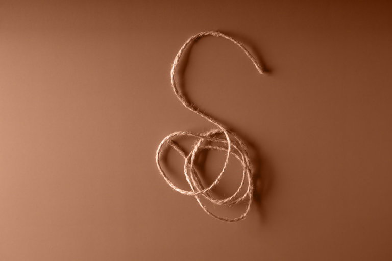 Qué es el yute, para qué sirve y cómo se usa en decoración