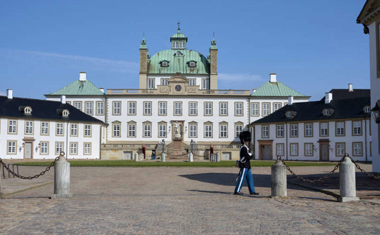 ¡Un paseo real! Descubre los secretos del Palacio de Fredensborg, la ...