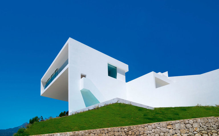 10 casas que apuestan todo por el blanco: una oda a la pureza ...