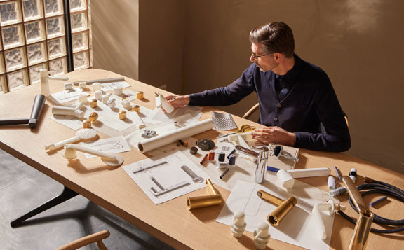 El diseñador José Manuel Ferrero se inspira en el mundo de la sastrería ...