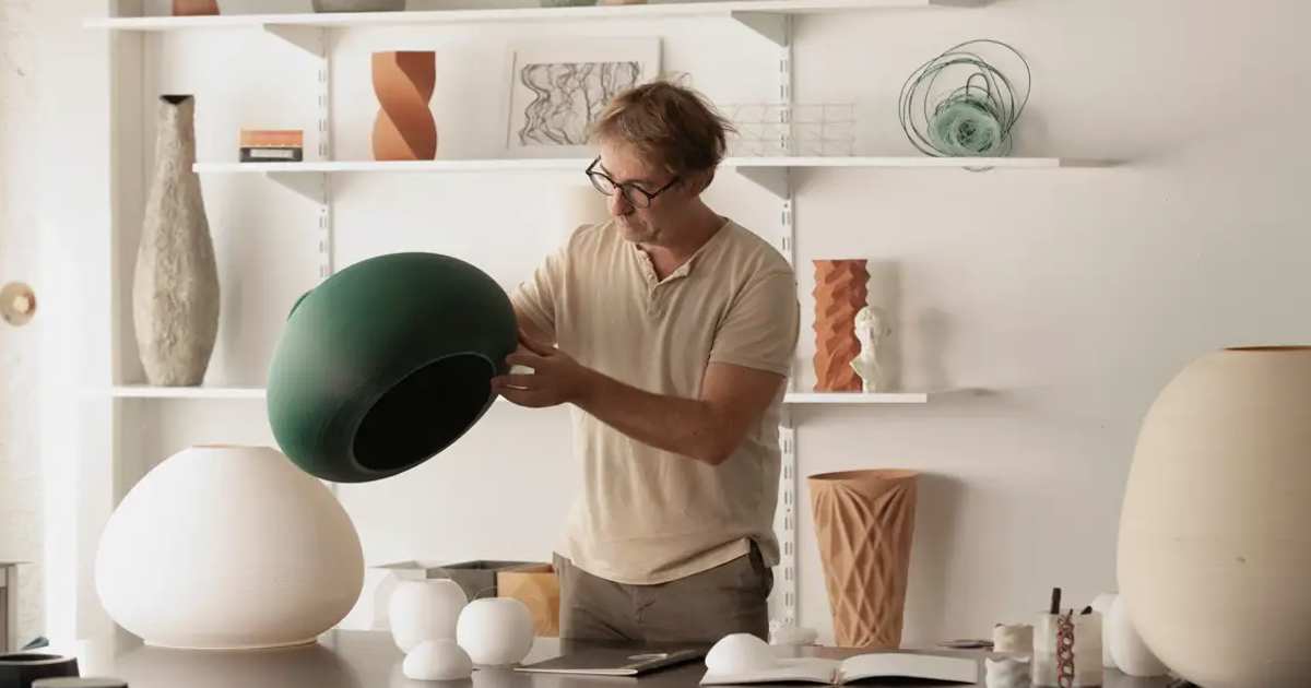 El Madrid Design Festival 25 celebra el diseño innovador de Héctor Serrano a través de más de un ...