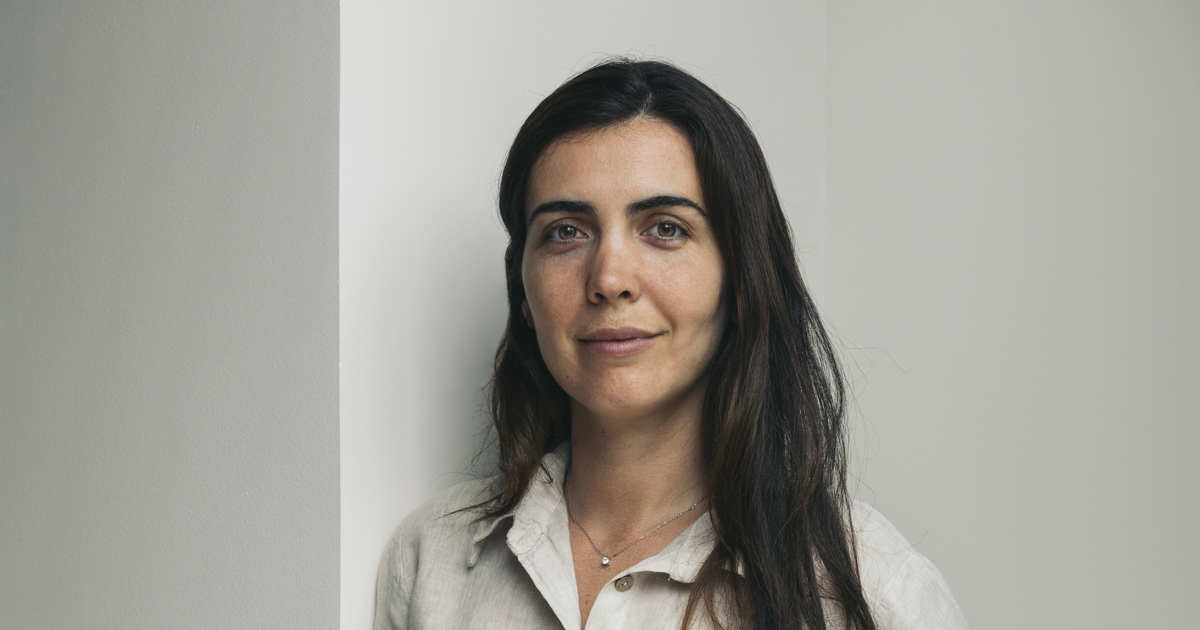 Cara caru masturbation arrived at the place and she opened