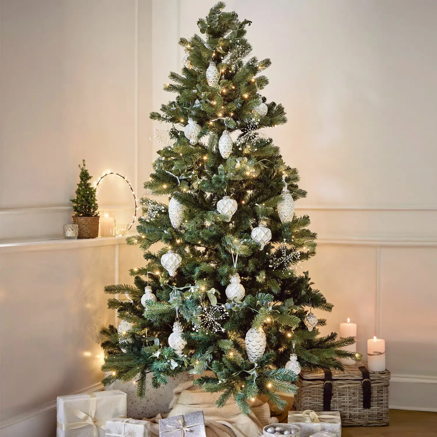 Cómo decorar un árbol de Navidad elegante: 50 ideas para inspirarte ...
