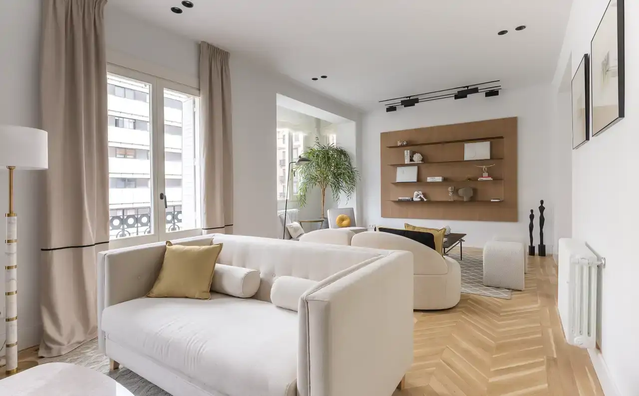 10 ideas para decorar un salón rectangular y aprovechar cada centímetro