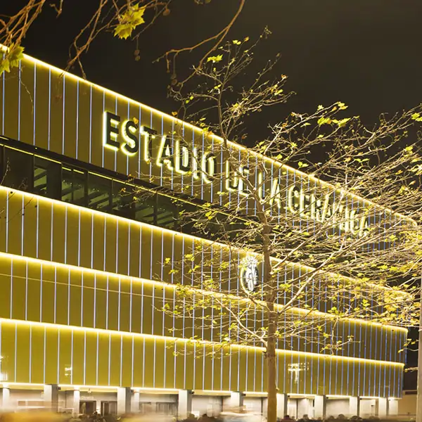 El arquitecto que reformó el estadio del Villarreal FC opina sobre el ...