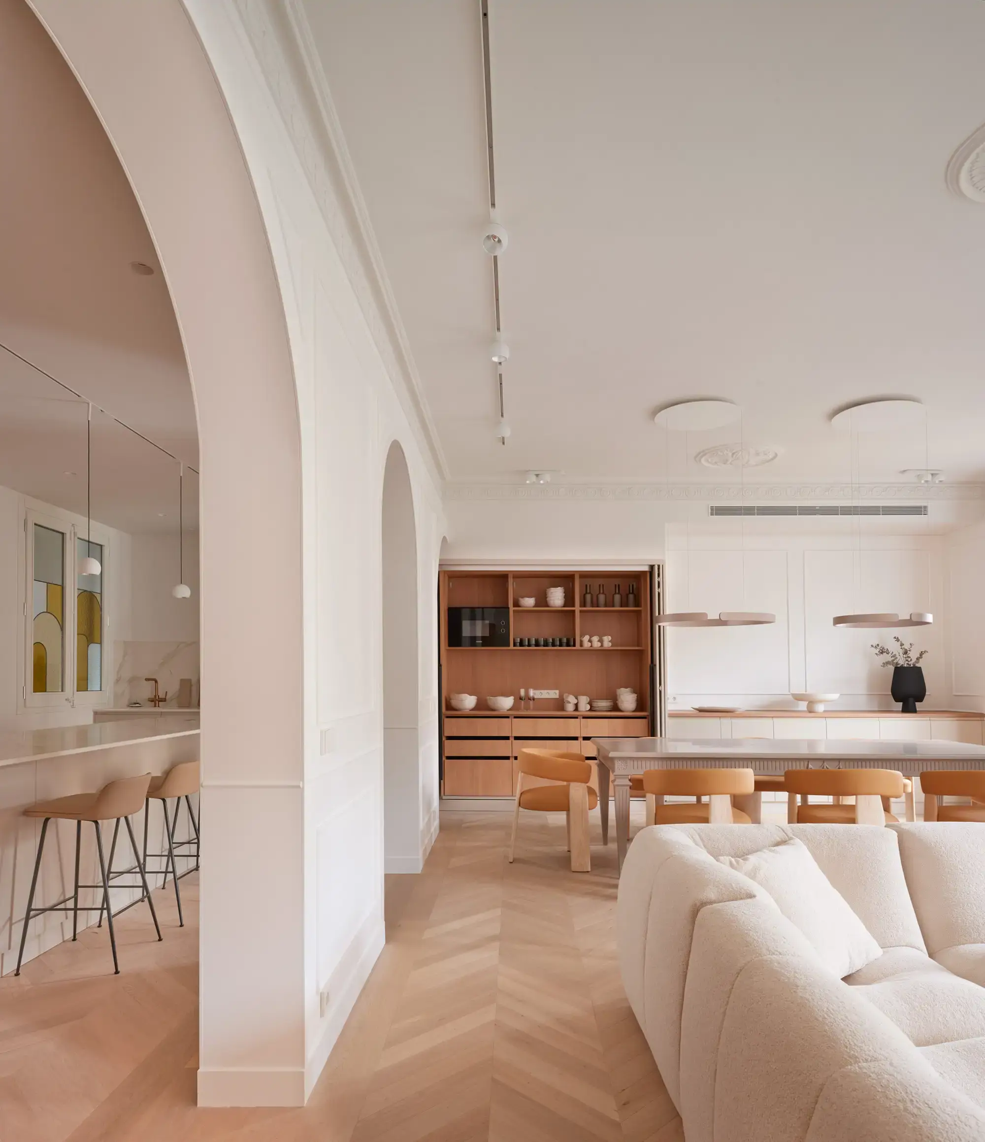 Tejero Blasco y Juan Canevari coinciden: "Es un error elegir el color ...