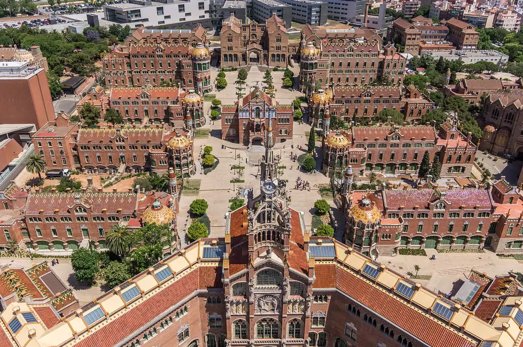 Barcelona capital de la arquitectura 2026: un arquitecto elige los 9 ...
