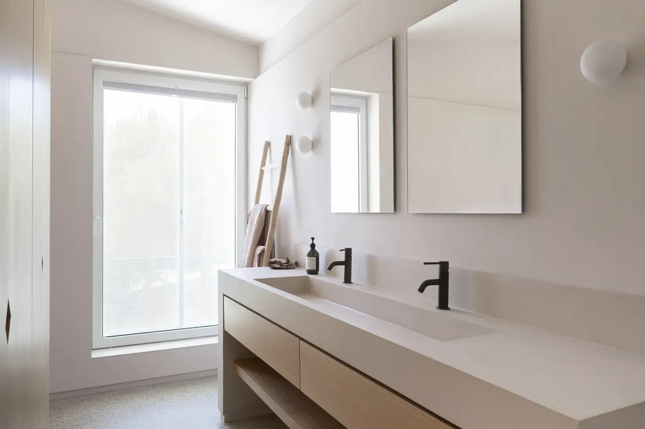 Ana María Bazón, arquitecta: "El concepto de baño sin azulejos no es ...
