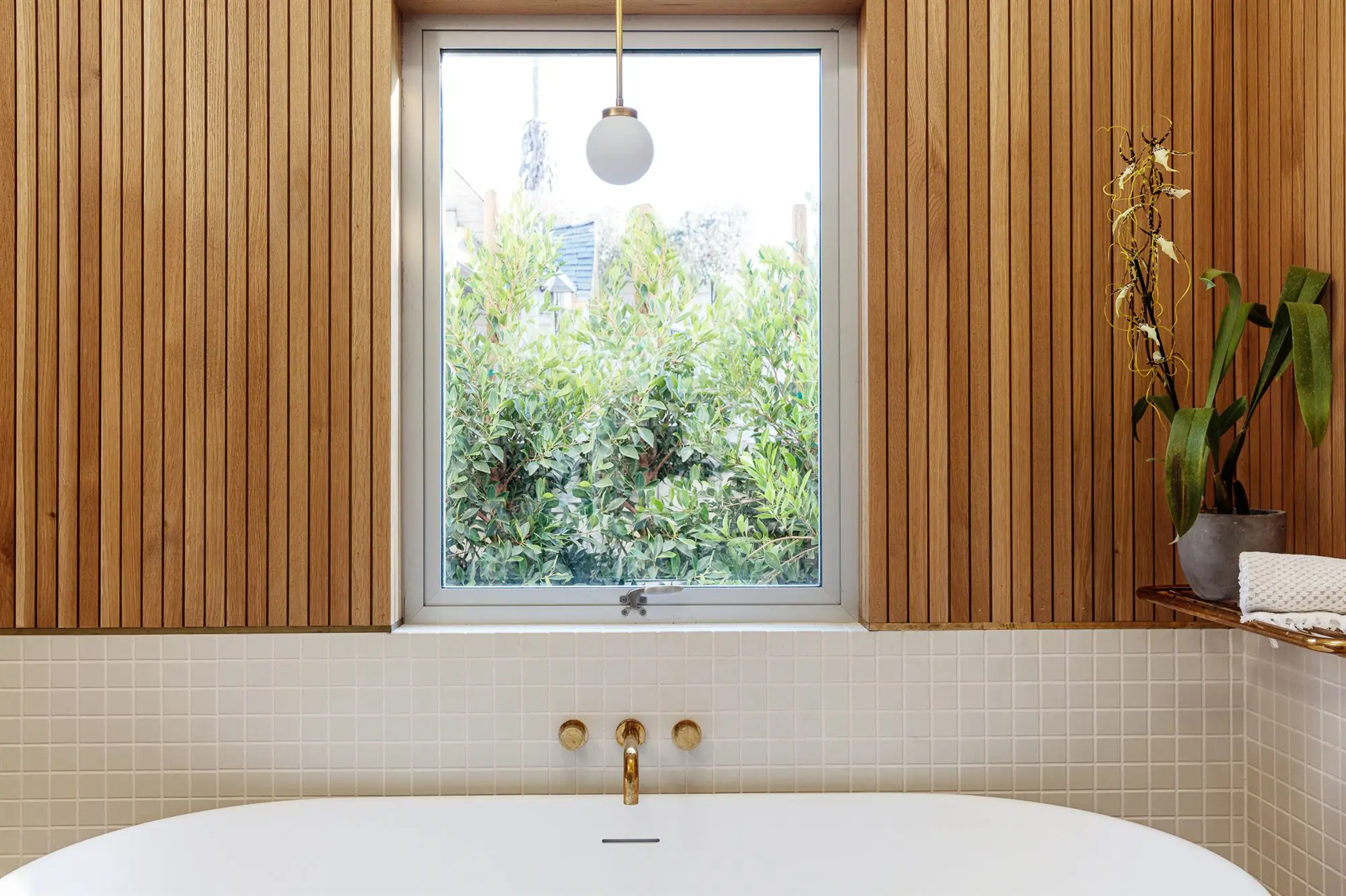 Ana María Bazón, arquitecta: "El concepto de baño sin azulejos no es ...