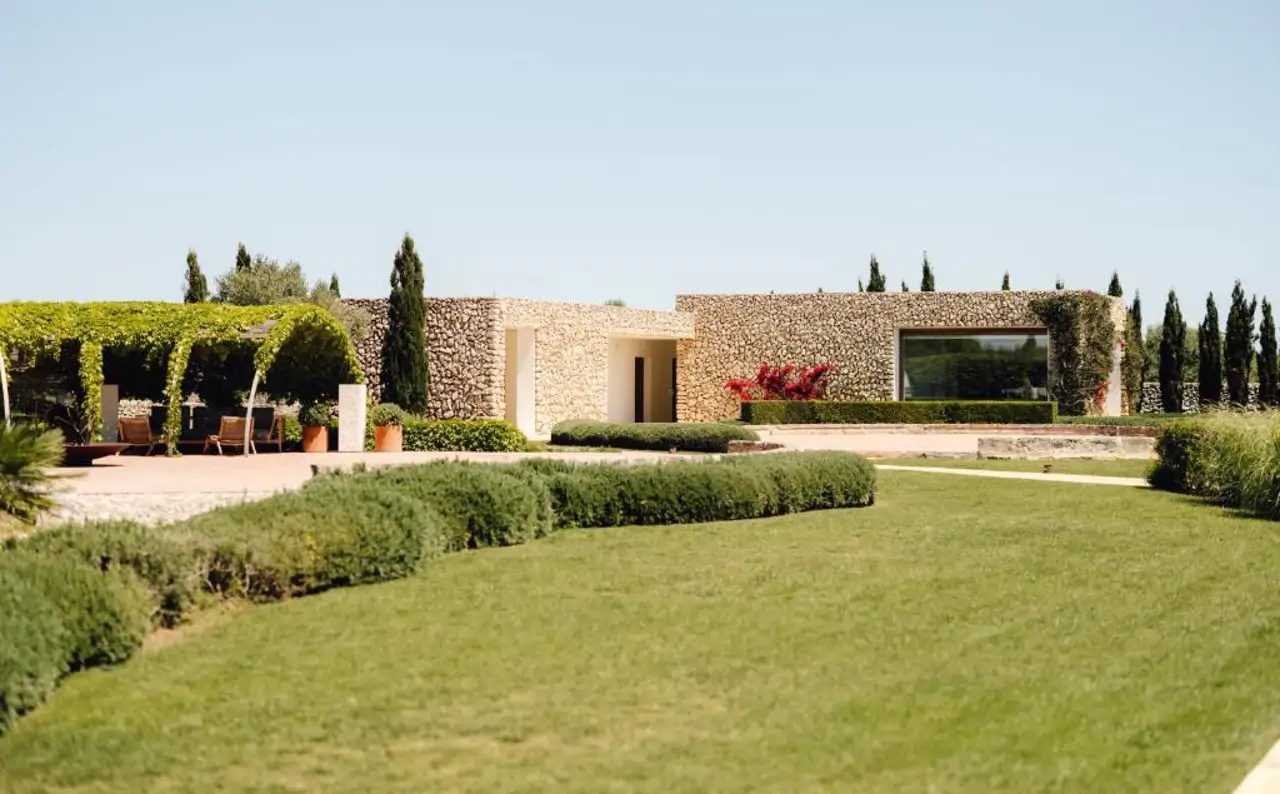 De granjas y establos a hoteles boutique: cuando la arquitectura rural ...