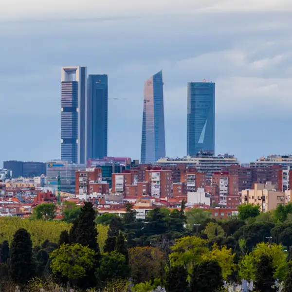 Así es el edificio más alto de Benidorm: todo sobre el Intempo ...
